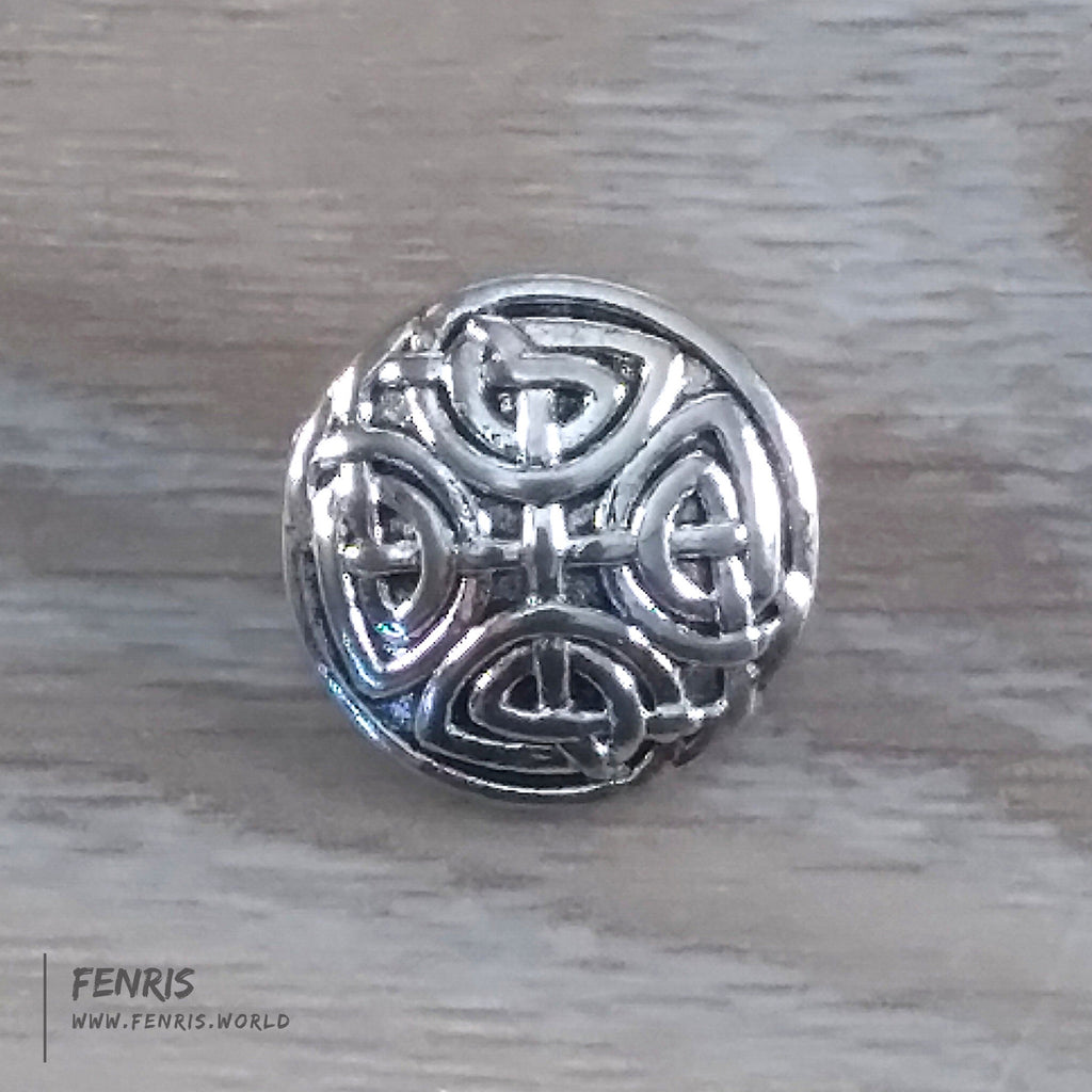 Celtic Buttons Silver Knot Work Set of 8 – Fenris